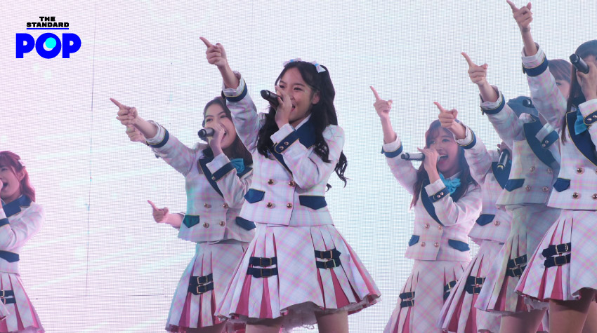 ภาพบรรยากาศงานคอนเสิร์ต BNK48 Thank you & The Beginner – THE STANDARD