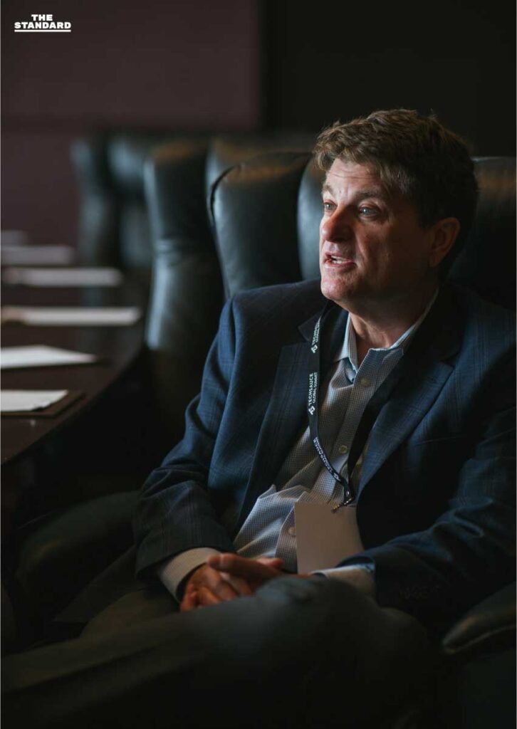 มนุษย์จะอยู่ตรงไหนเมื่อ AI ฉลาดกว่าเรา มองอนาคตกับ มาร์ติน ฟอร์ด ...