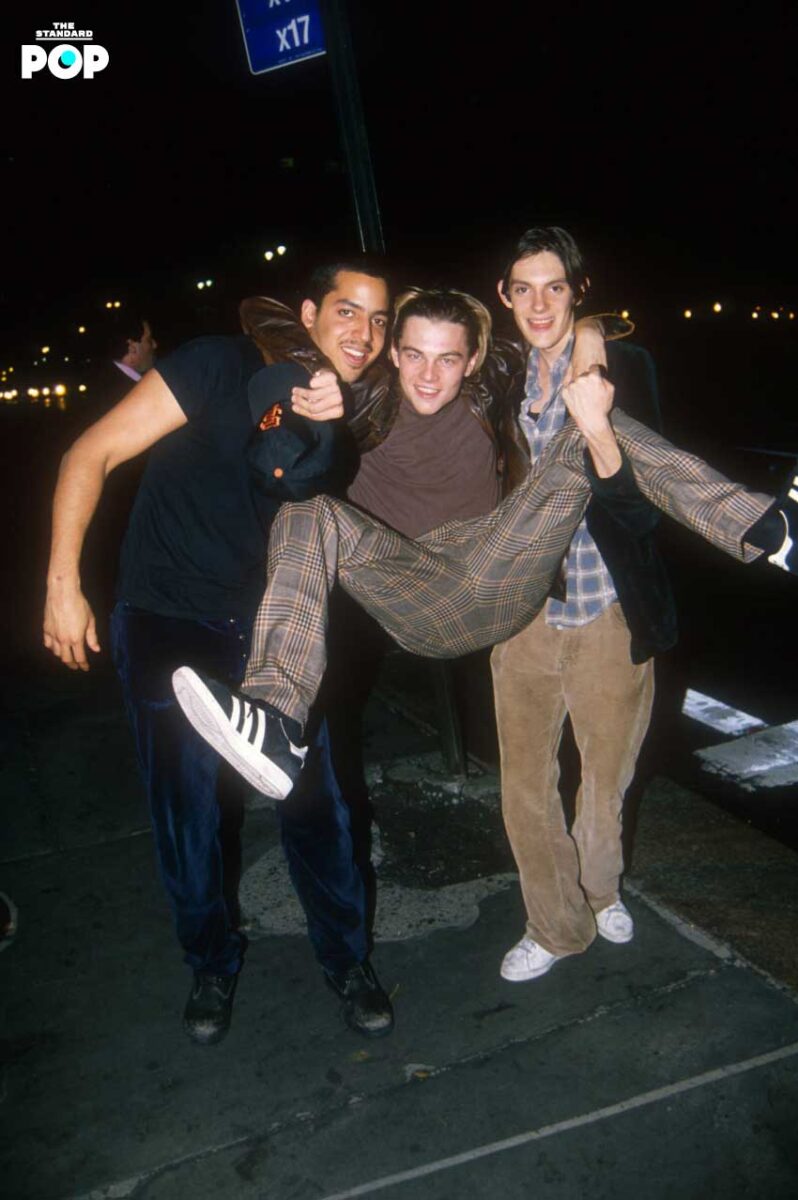 Leo in the 90s! ภาพพระเอกขวัญใจตัวจริงของชาวมิลเลนเนียล – THE STANDARD