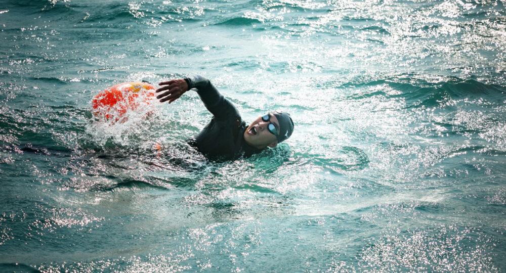 โตโน่ ภาคิน เปิดตัวโปรเจกต์ช่วยสัตว์ทะเล One Man & The Sea พร้อมภารกิจ ...