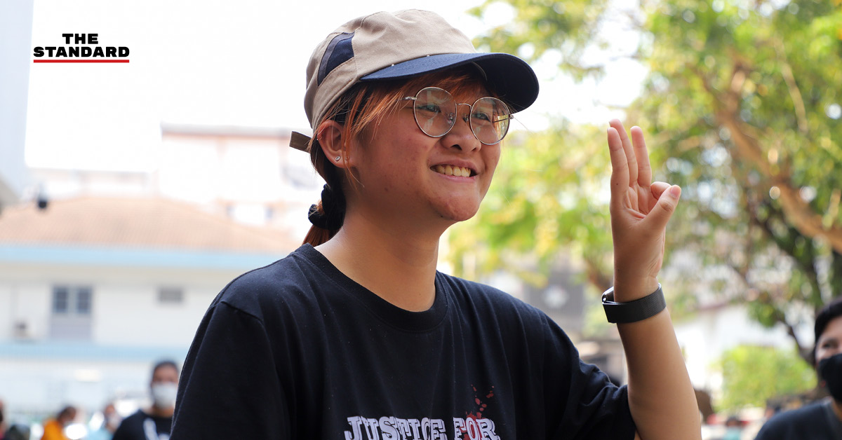 ศาลอาญาพิพากษาจำคุก เบนจา 6 เดือน และ ณัฐชนน 4 เดือน คดีละเมิดอำนาจศาล ...