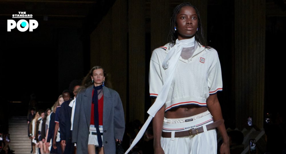 Miu Miu Spring/Summer 2022 คอลเล็กชันที่นำเทรนด์เอวต่ำช่วงยุคต้น 2000 ...
