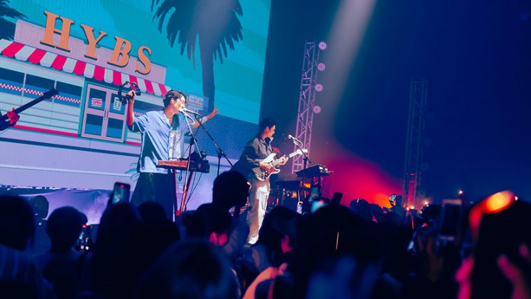 สองกุ้งวง HYBS กับปาร์ตี้อัลบั้มใหม่ Making Steak ที่ระยิบระยับด้วยดิส ...