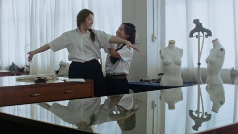 Blue Again หนังที่ชวนเราระลึกถึงอดีตว่า ‘เราเคยทำใครหล่นหายไปจากชีวิตบ้าง’