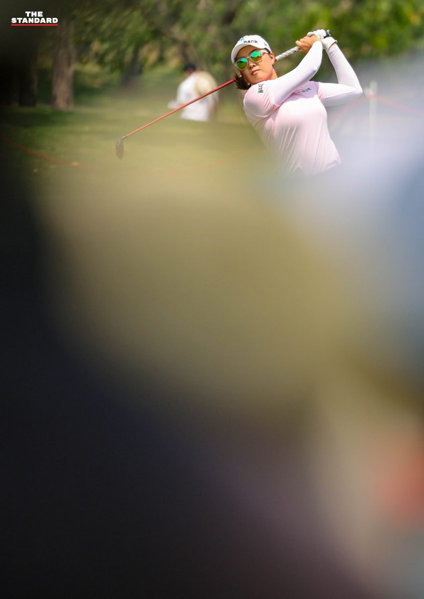 โปรว่าน-จารวี บุญจันทร์ ฟอร์มแรง กด 8 เบอร์ดี้ จบที่หนึ่งร่วม รอบแรก Honda LPGA Thailand 2023