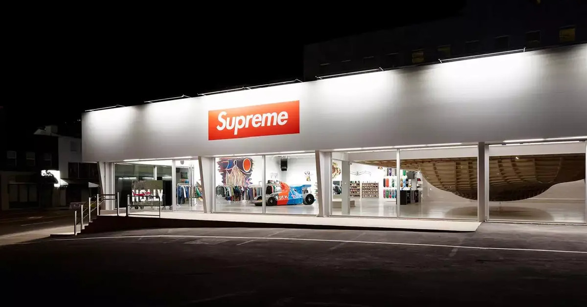 Supreme เปิดร้านใหม่ใจกลางลอสแอนเจลิส ซึ่งเดิมทีเป็นที่ตั้งร้านสุดไอคอน ...