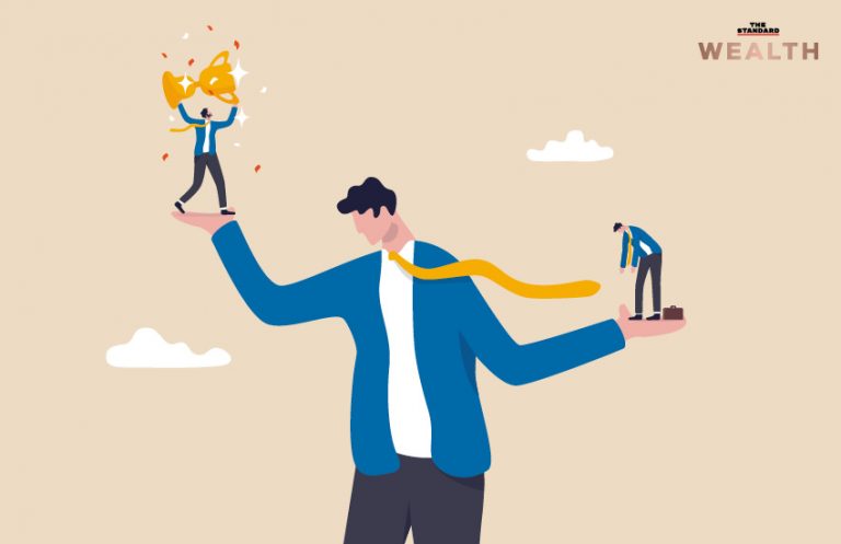 Downward & Upward Comparison: ทฤษฎีว่าด้วยการยกตนข่มท่านให้ตัวเองดูสูงส่ง