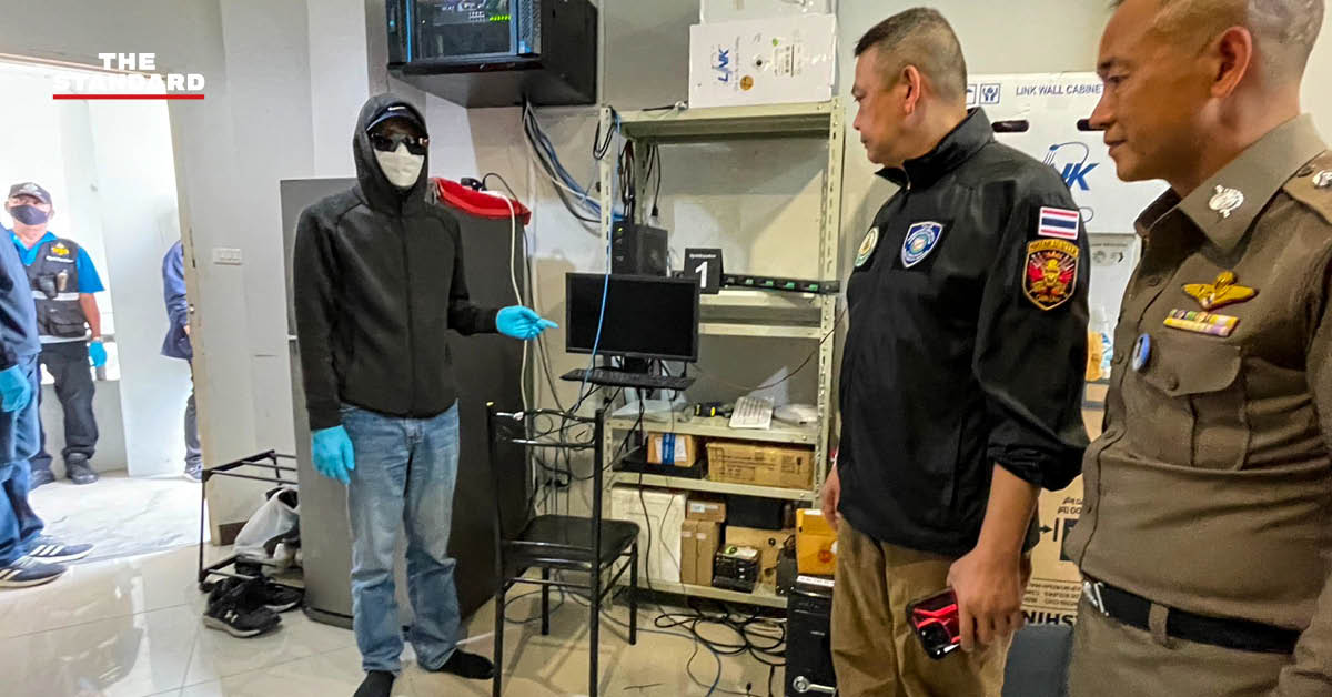 ตำรวจไซเบอร์บุกค้นห้องพัก จ่าสิบโทแฮกเกอร์ ‘9near’ พบอุปกรณ์คอมฯ ...