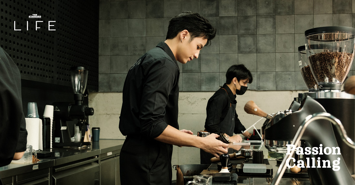 ความหลงใหลในกาแฟที่เรียกร้องให้ แบงค์-ธิติ ทุ่มทุนเปิด Refill.Coffee