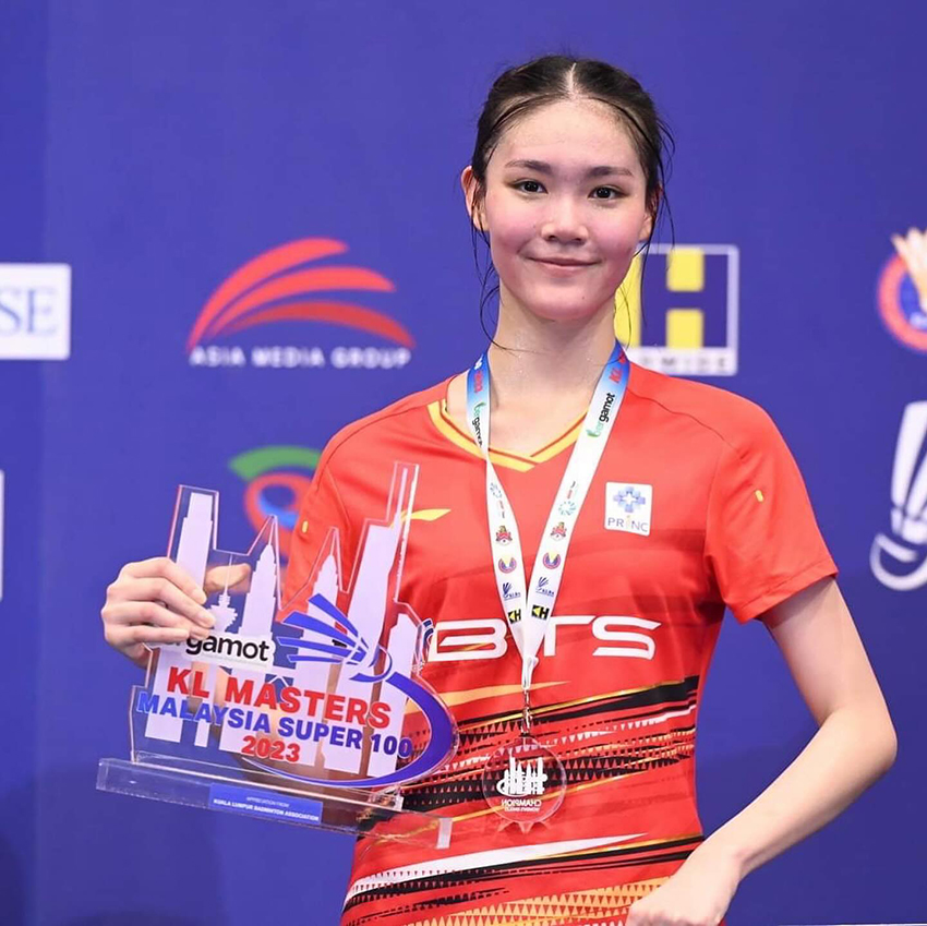 พิงค์-พิชฌามลณ์ นักแบดหน้าหวานวัย 16 ปี ดาวดวงใหม่วงการแบดมินตันไทย